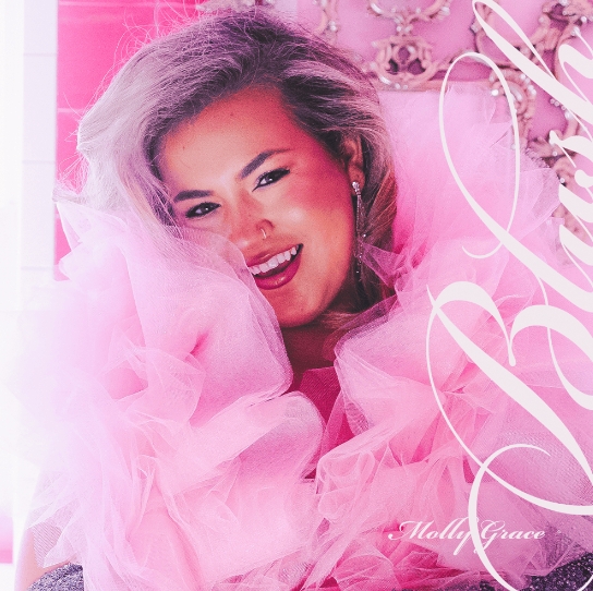 Needs fine-tuning: Molly Grace – Blush *ALBUM REVIEW* – Dan Will Review